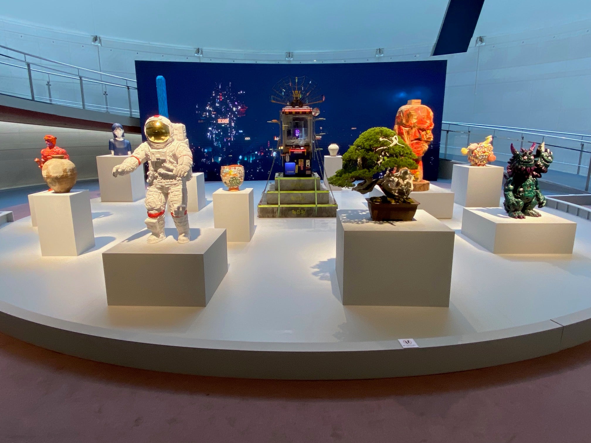 OKETA COLLECTION – ARTRANDOM